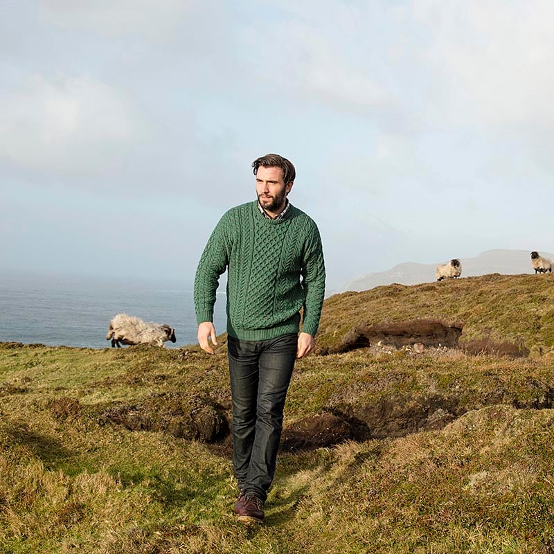 Irish Wool Sweater - Men's Merino Wool Traditional Aran Sweater at ...